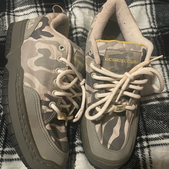 Shoes | Dc Shoes Camouflage Sneakers | Poshmark